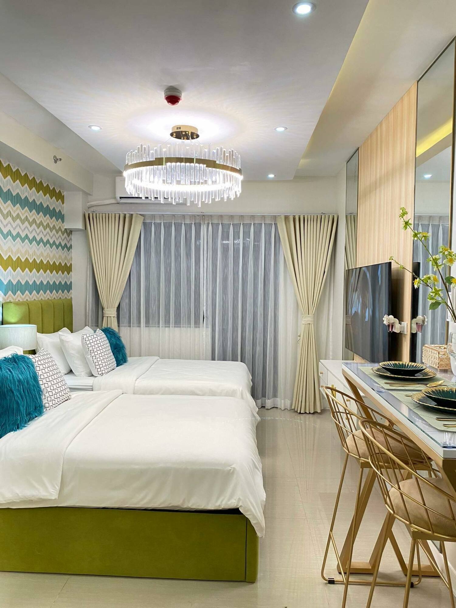 Your Nest Staycation by SMDC - Phoebe Suite - Shore 2 Residences (Mall of Asia, Pasay)